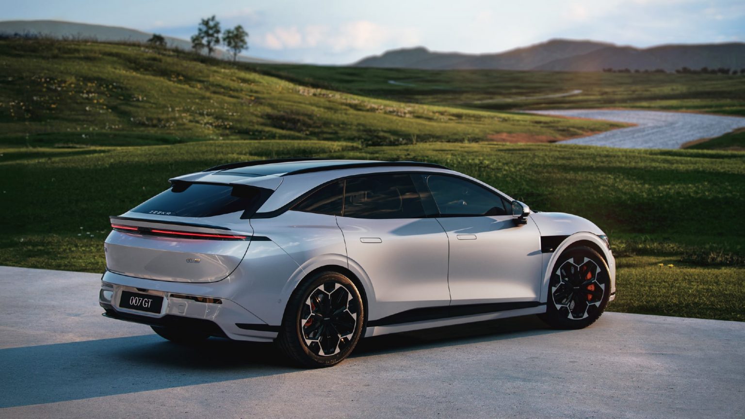 Le break Zeekr 007 GT arrive en Europe, voici son prix